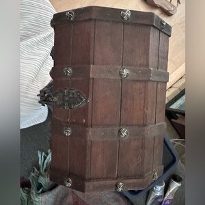 Vintage | Storage & Organization | Vintage Pirate Treasure Chest ...